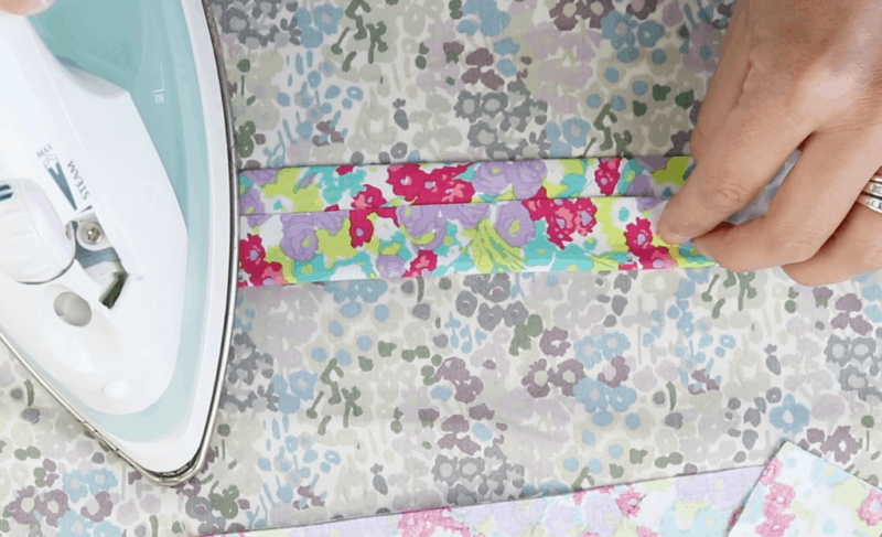 How To Make A Hair Bow | Hair Bow Tutorial + Free Pattern! - Raising Nobles